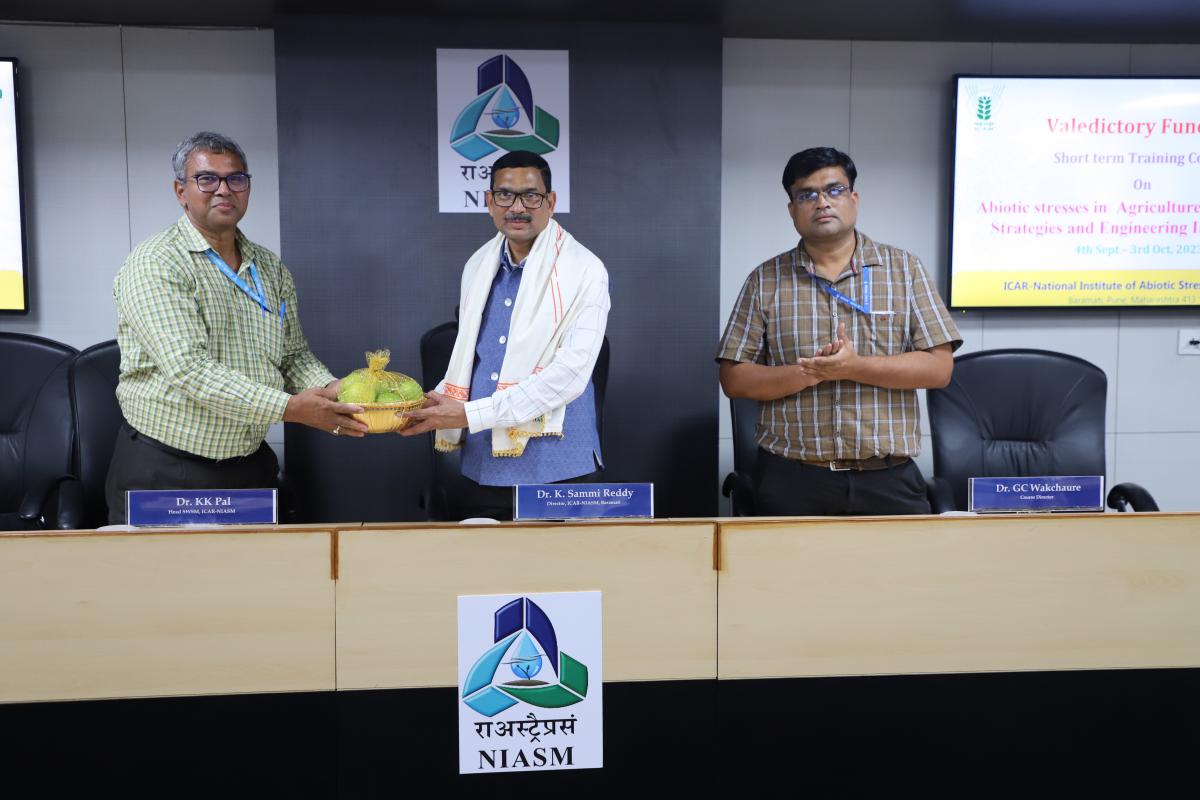 Organization of an Inplant Training Programme on “Abiotic Stresses in ...